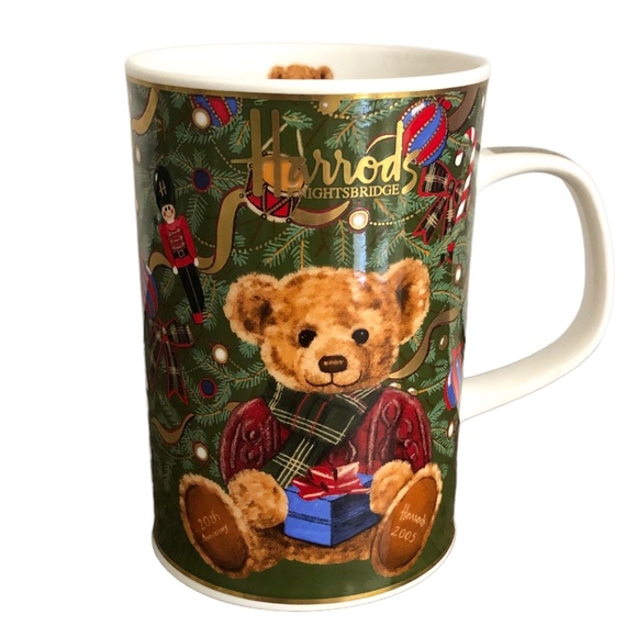 Harrods | Dining | Harrods Knightsbridge England Christmas Tree Bear ...
